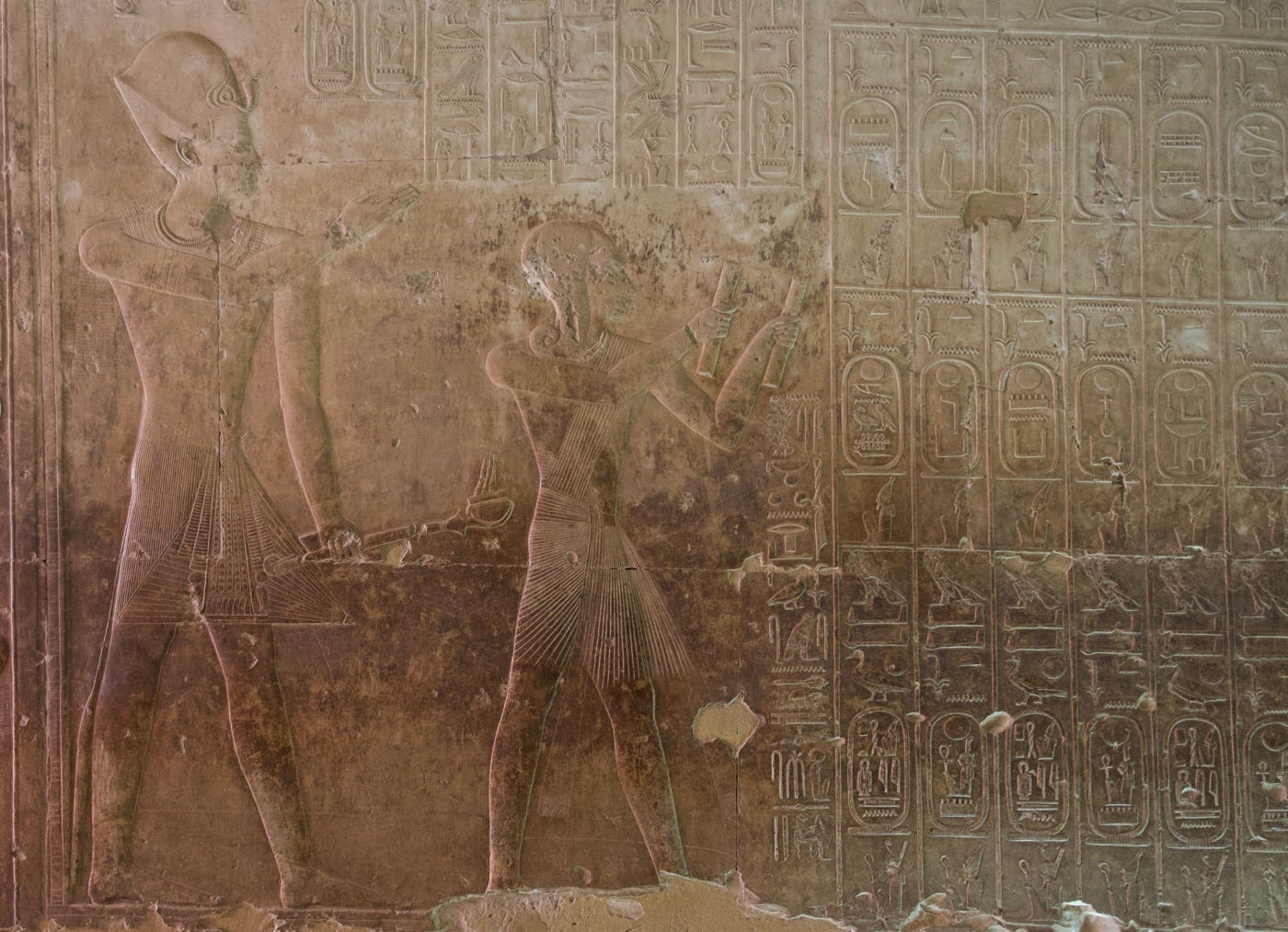 Tutankhamun: Myth, Reality: A Stolen Tomb and A Destroyed Mummy
