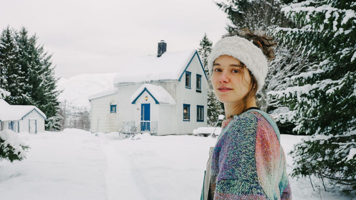How a cleaning job makes me feel at home - by Jule Noah