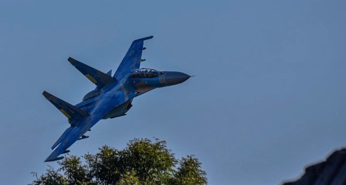Zombie Sukhoi! Ukrainian Engineers Restored A 40-Year-Old Su-27 That ...