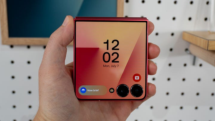 Galaxy Z Flip 7 colors: see all 4 different finishes