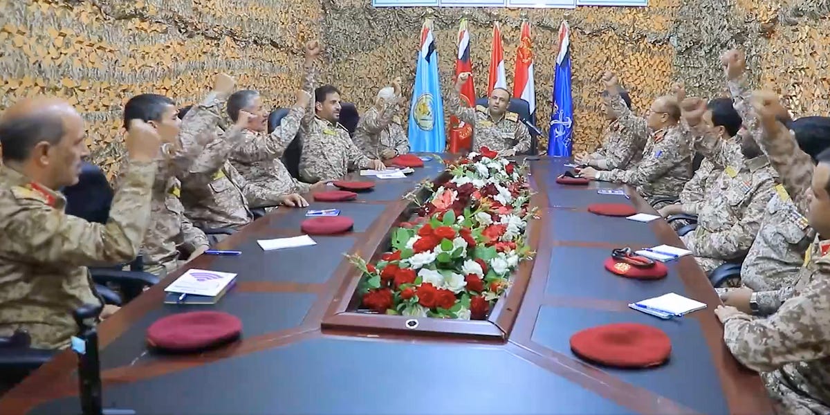 Houthi High Military Command Assembles in Full Force