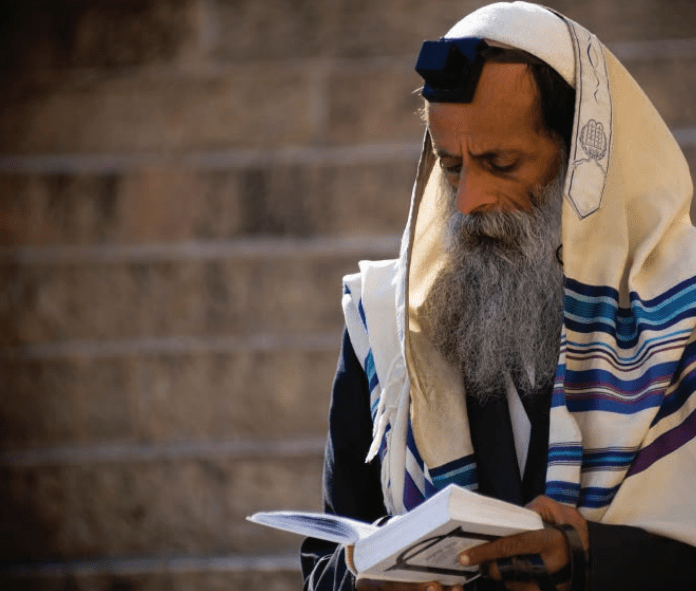 How Jews Pray - by Rabbi Evan Moffic - Rabbi to the World
