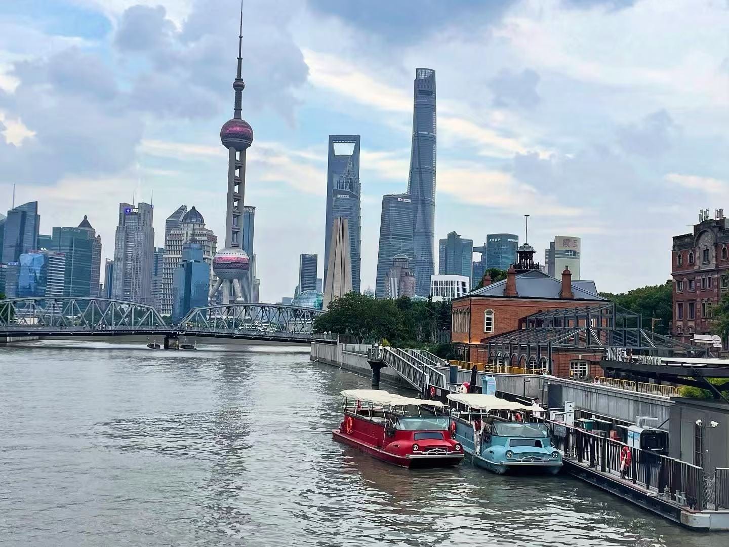 Shanghai Sedan Nostalgia - by Tina Kanagaratnam