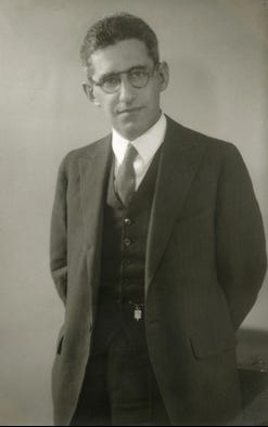 Leonard Bloomfield: Describing Language Without Meaning