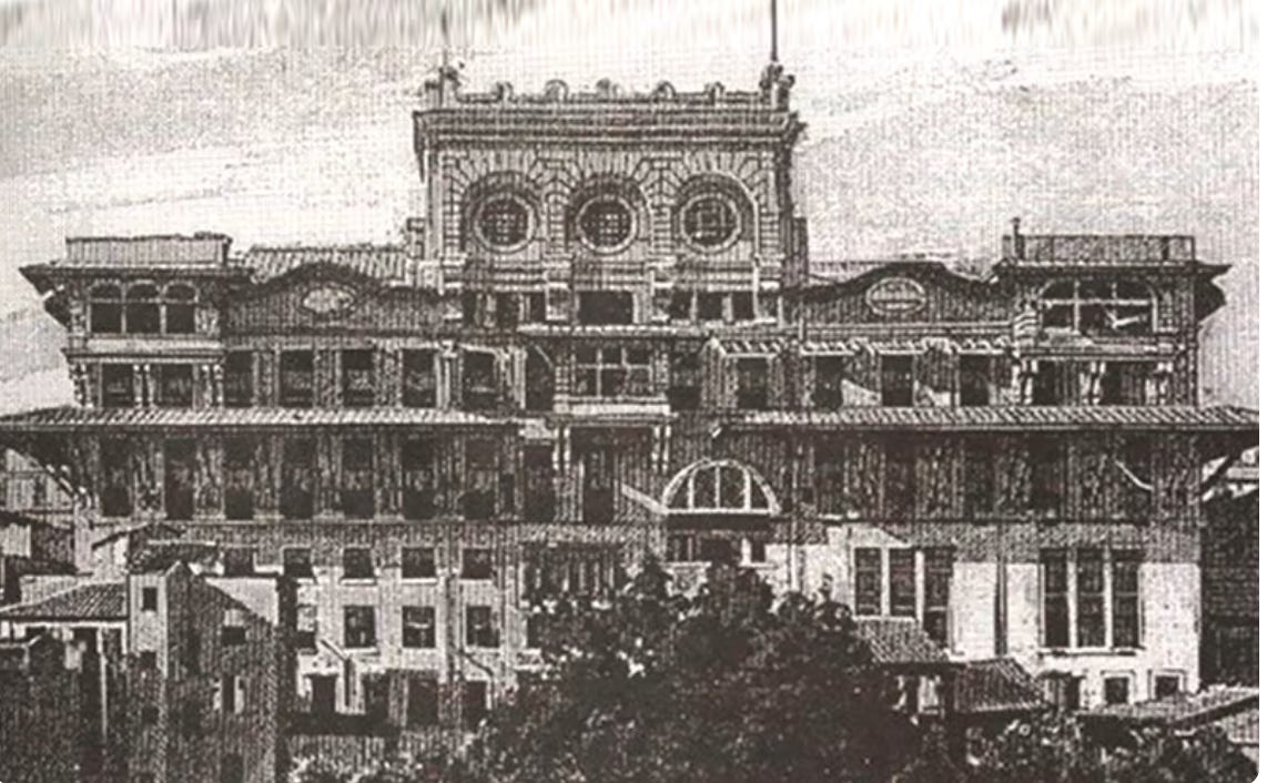 Modernization Under Pressure: The Ottoman Tanzimat Reforms