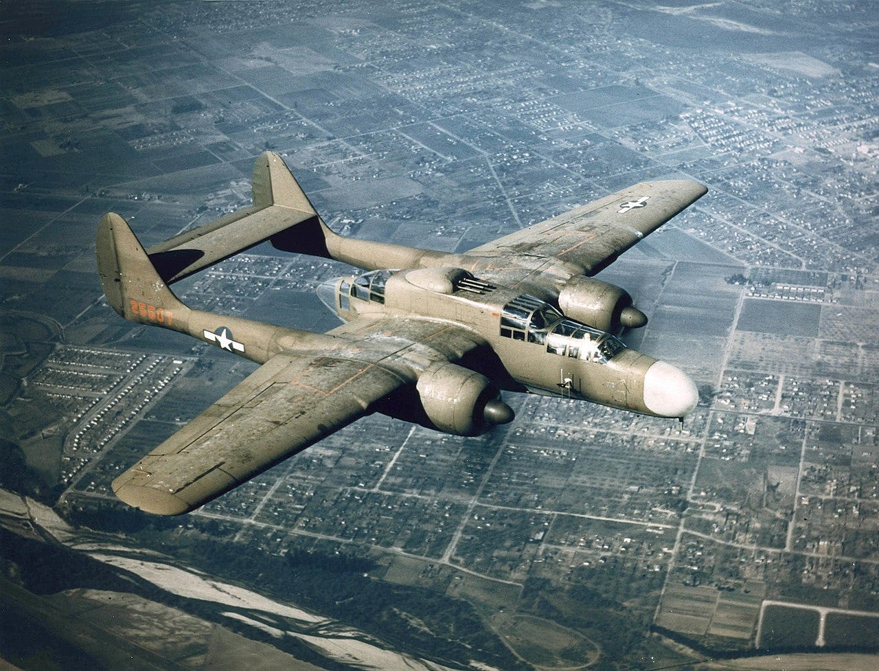 Single vs. Two-Pilot Fighter Jets - Liquid Bird