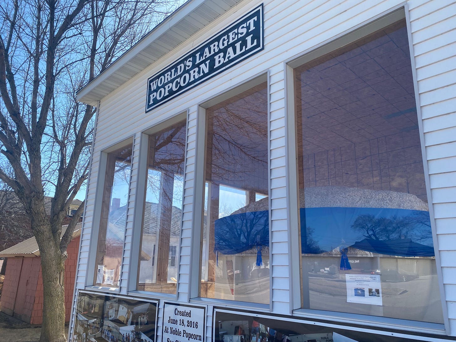 World's Largest Popcorn Ball | Sac City, IA