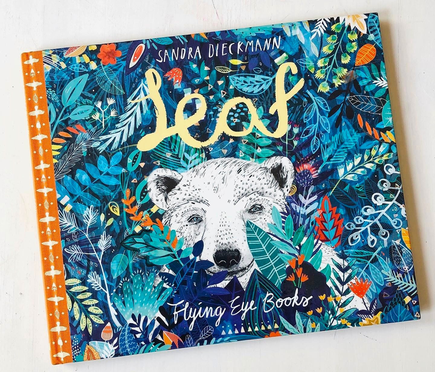 LEAF - by Sandra Dieckmann - Mama Wolf