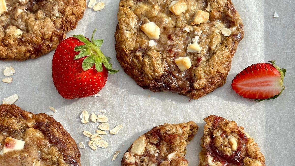 Strawberry White Chocolate Oatmeal Cookies