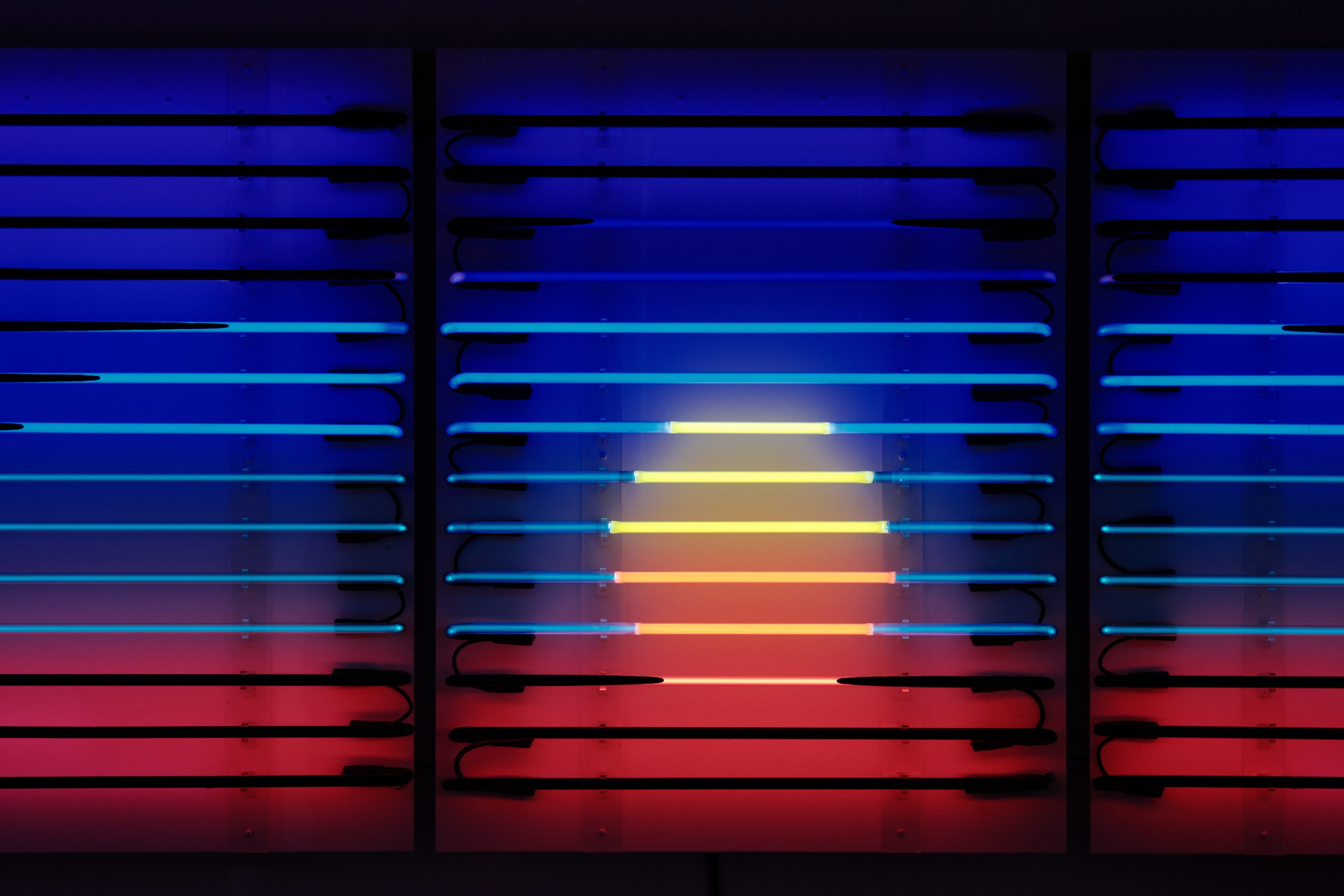 Artist Profile, Neon Dave - by Georgia Dixon - GEOSTYLED