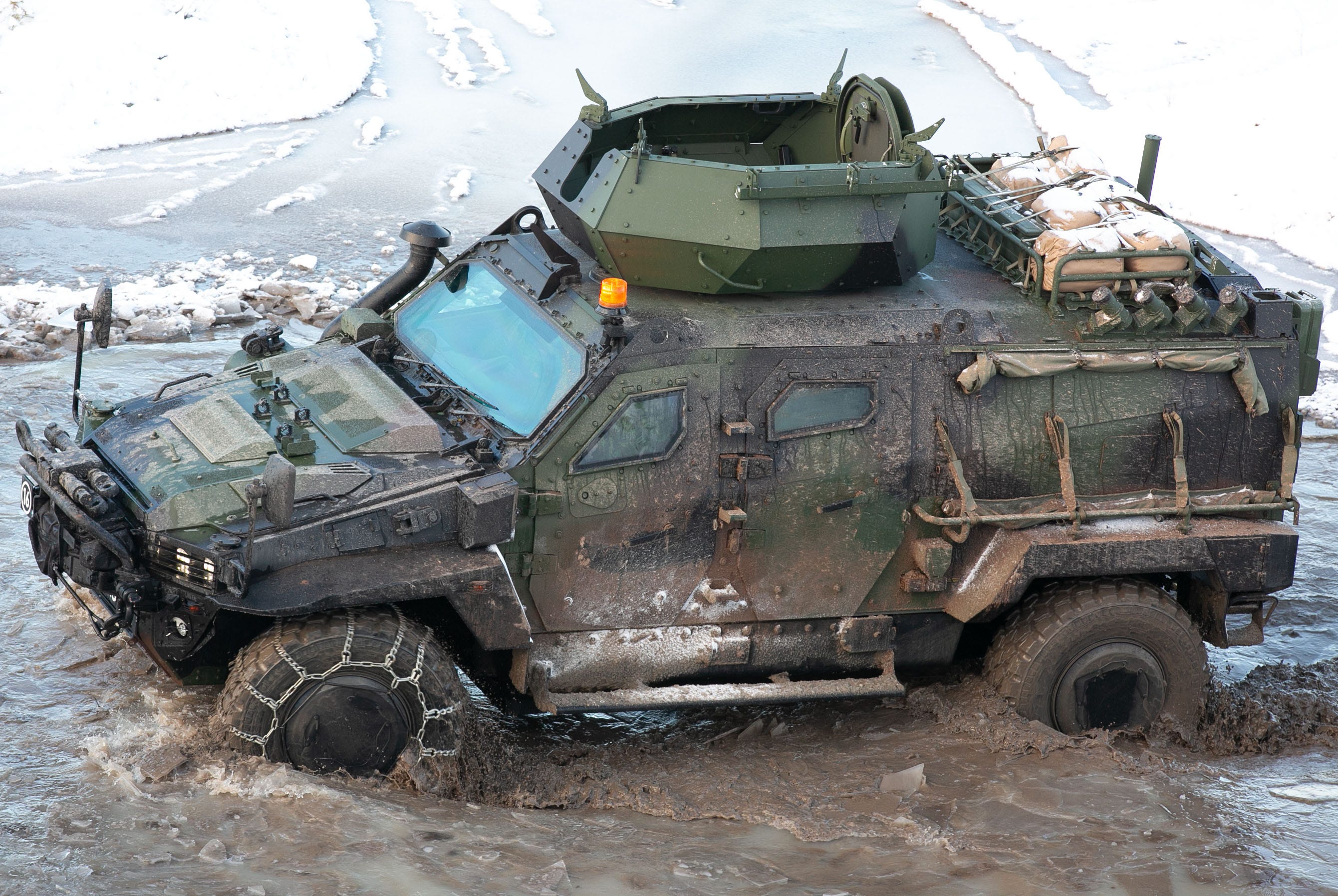 Desempenho dos NMS 4x4 da Estónia no Campo Militar de Sirgala