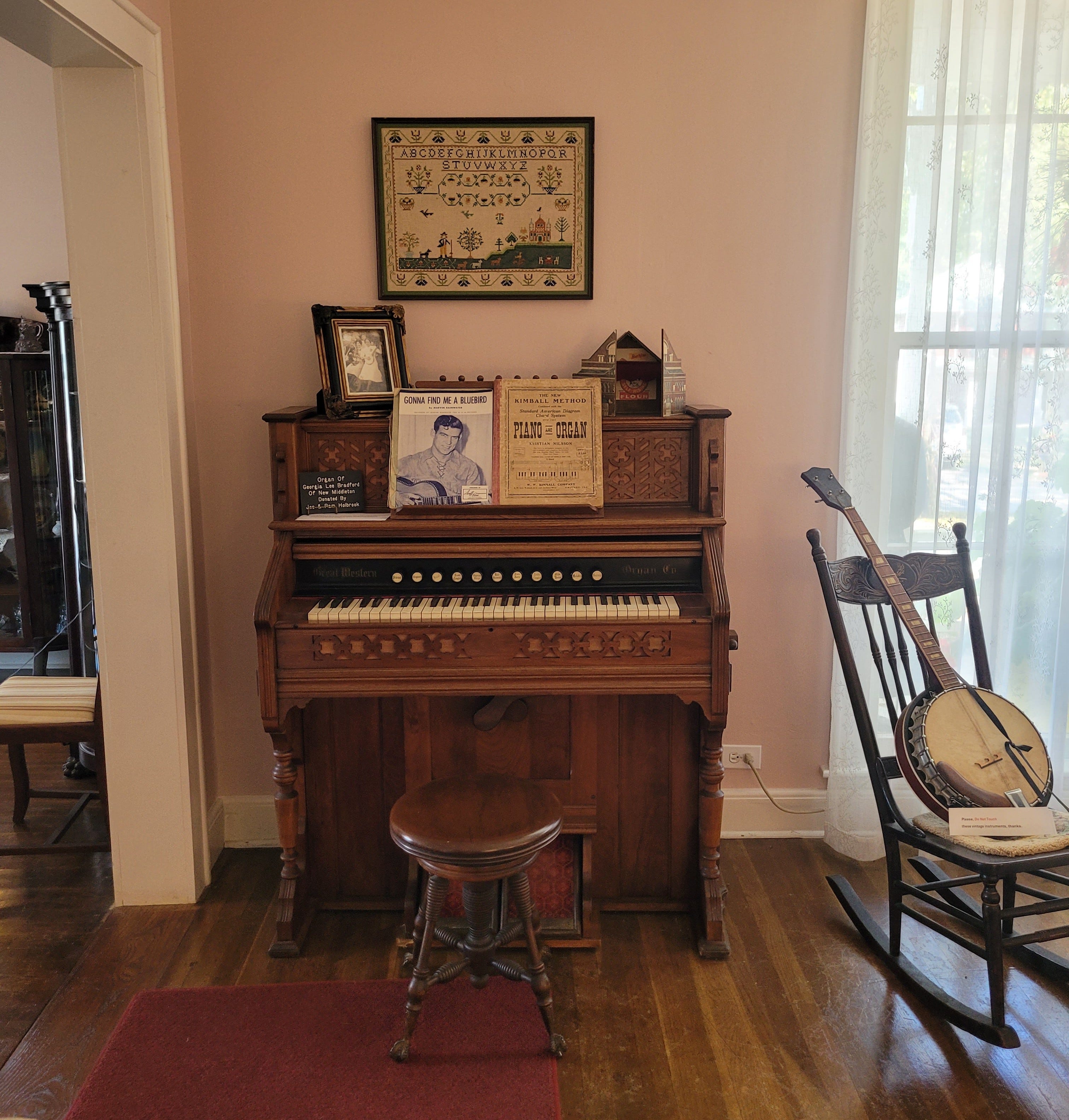 The Sutton Homestead - by KT Pinto - KT’s Wonderland