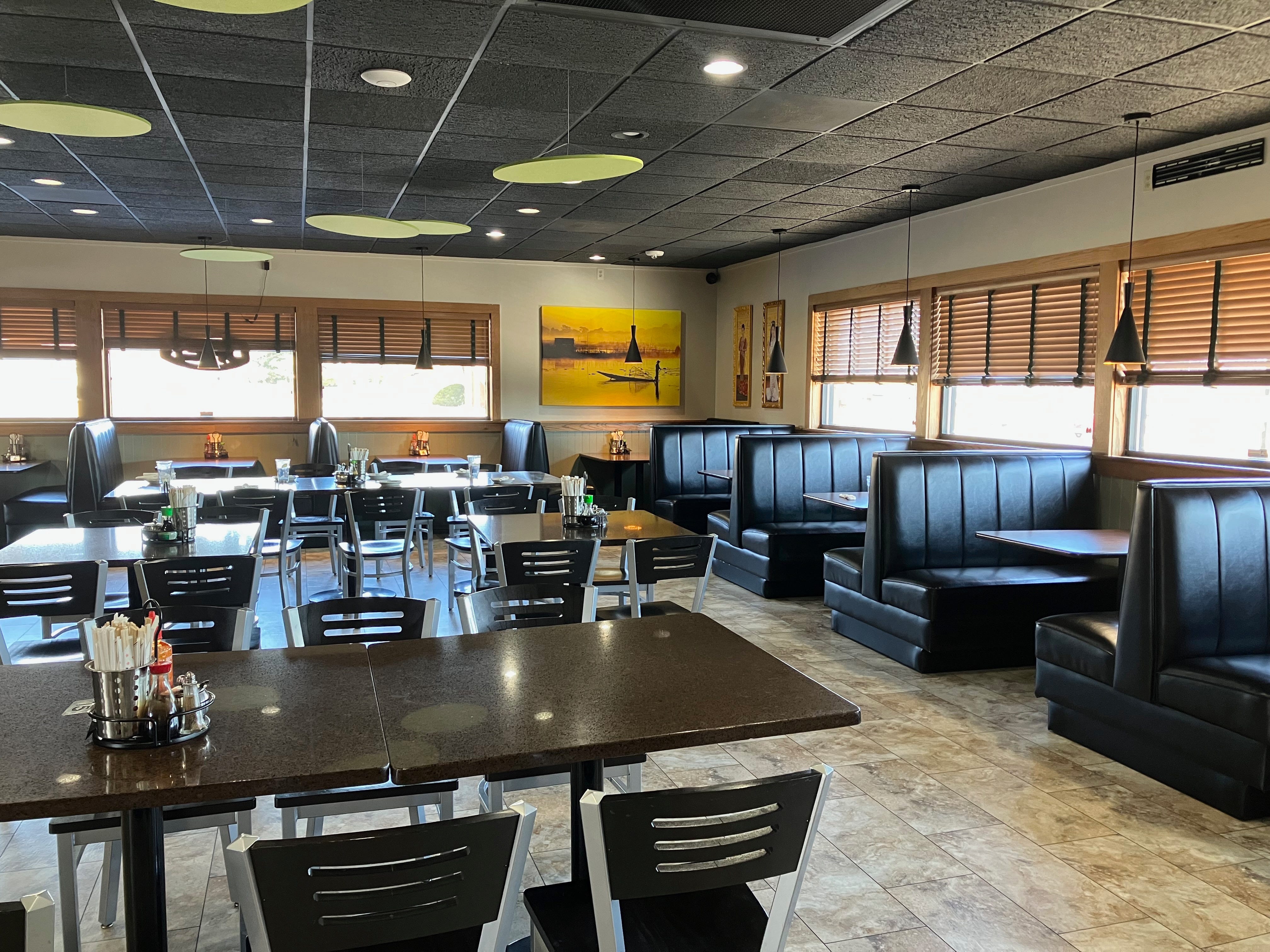 Fans of Thai, Indian, Laotian, and Chinese food will have a great time ...