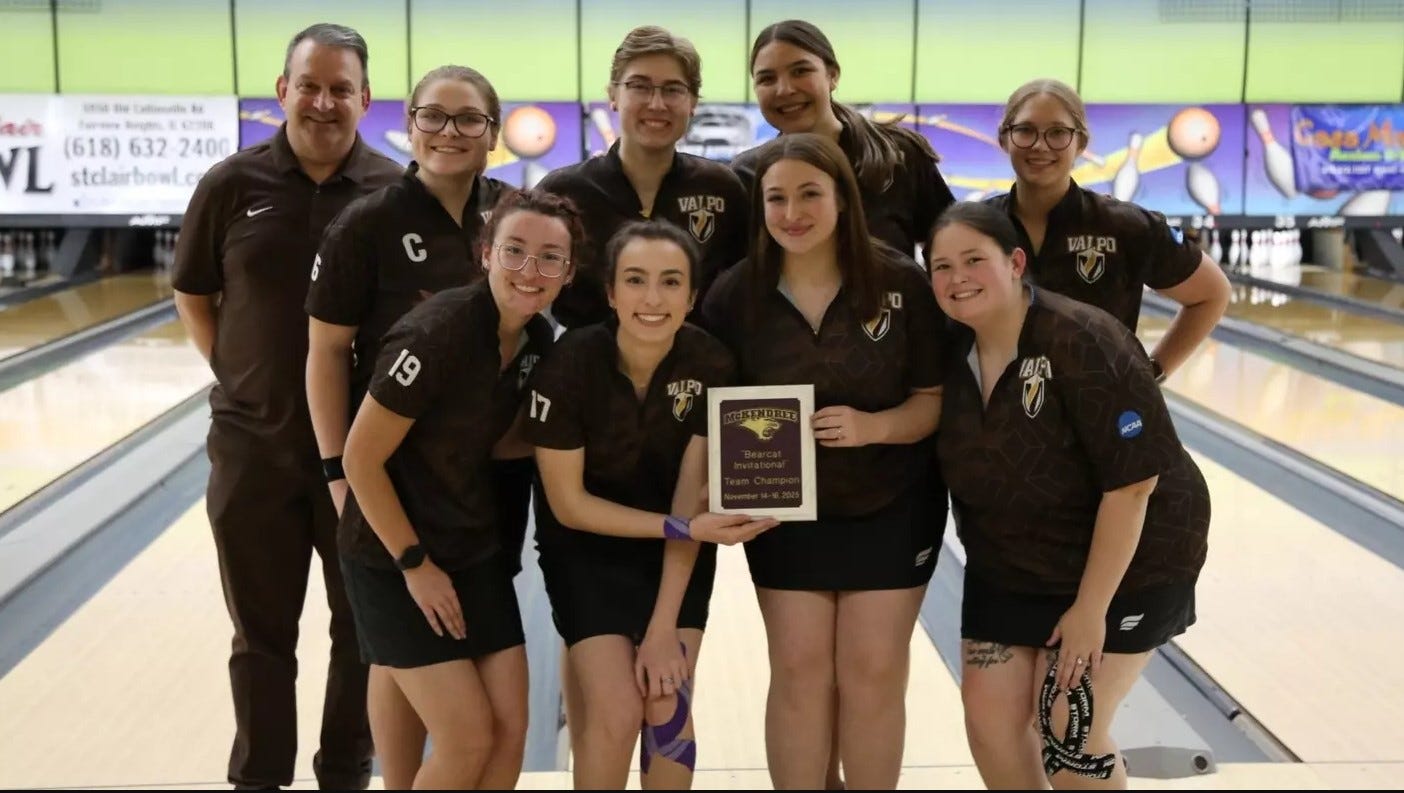 Valpo Bowling rolls to tournament title - by Paul Oren
