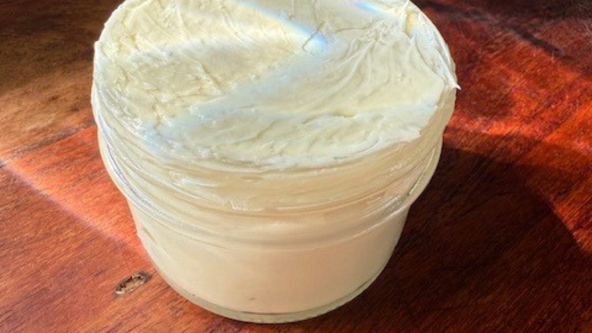 DIY Whipped Shea + Mango Body Butter