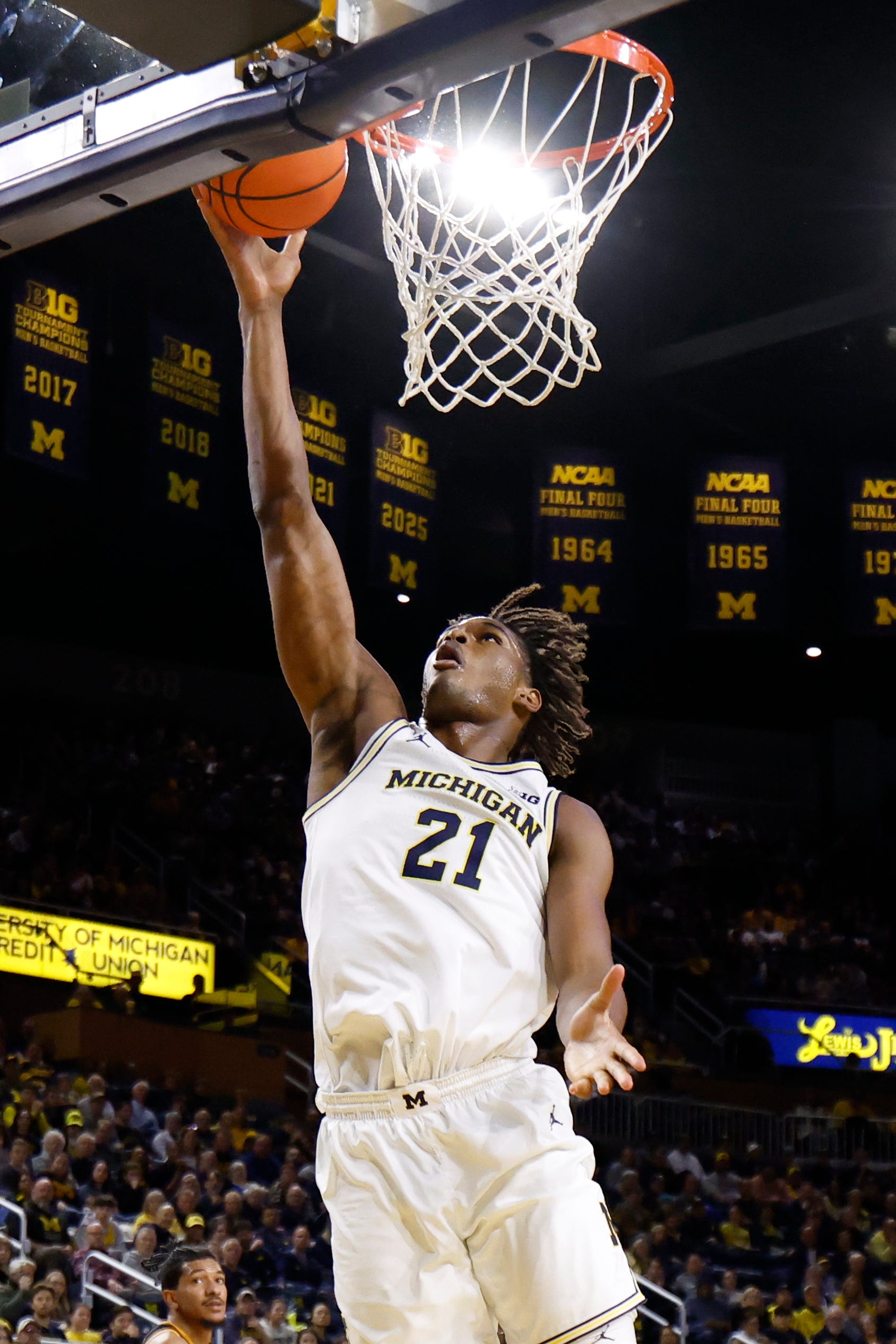 Morez Johnson, Jr.: A Study in Dominance