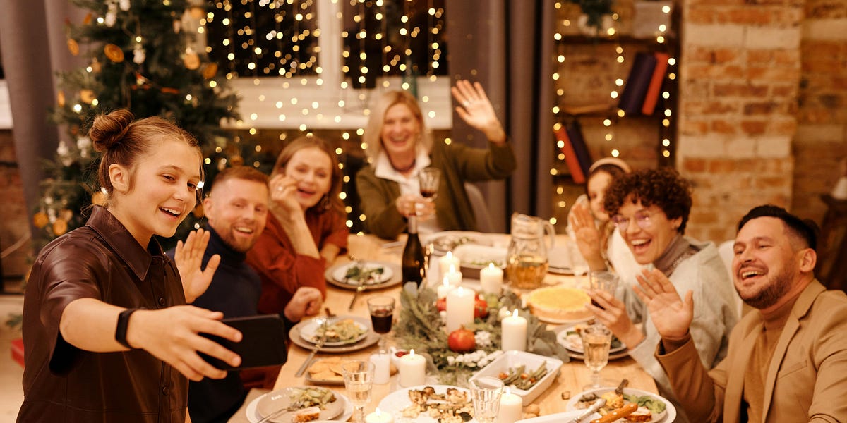 25 Questions to Spark Great Holiday Conversations