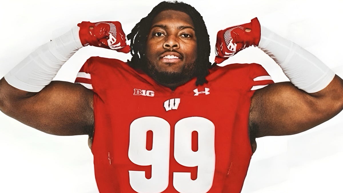 Wisconsin Football Welcomes West Virginia DL Hammond Russell IV - BVM ...
