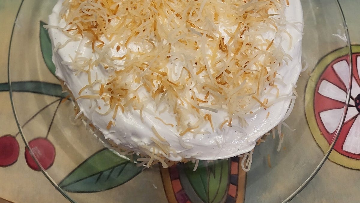 1949: Swing-Your-Partner Cake - by Lorinda Brandon