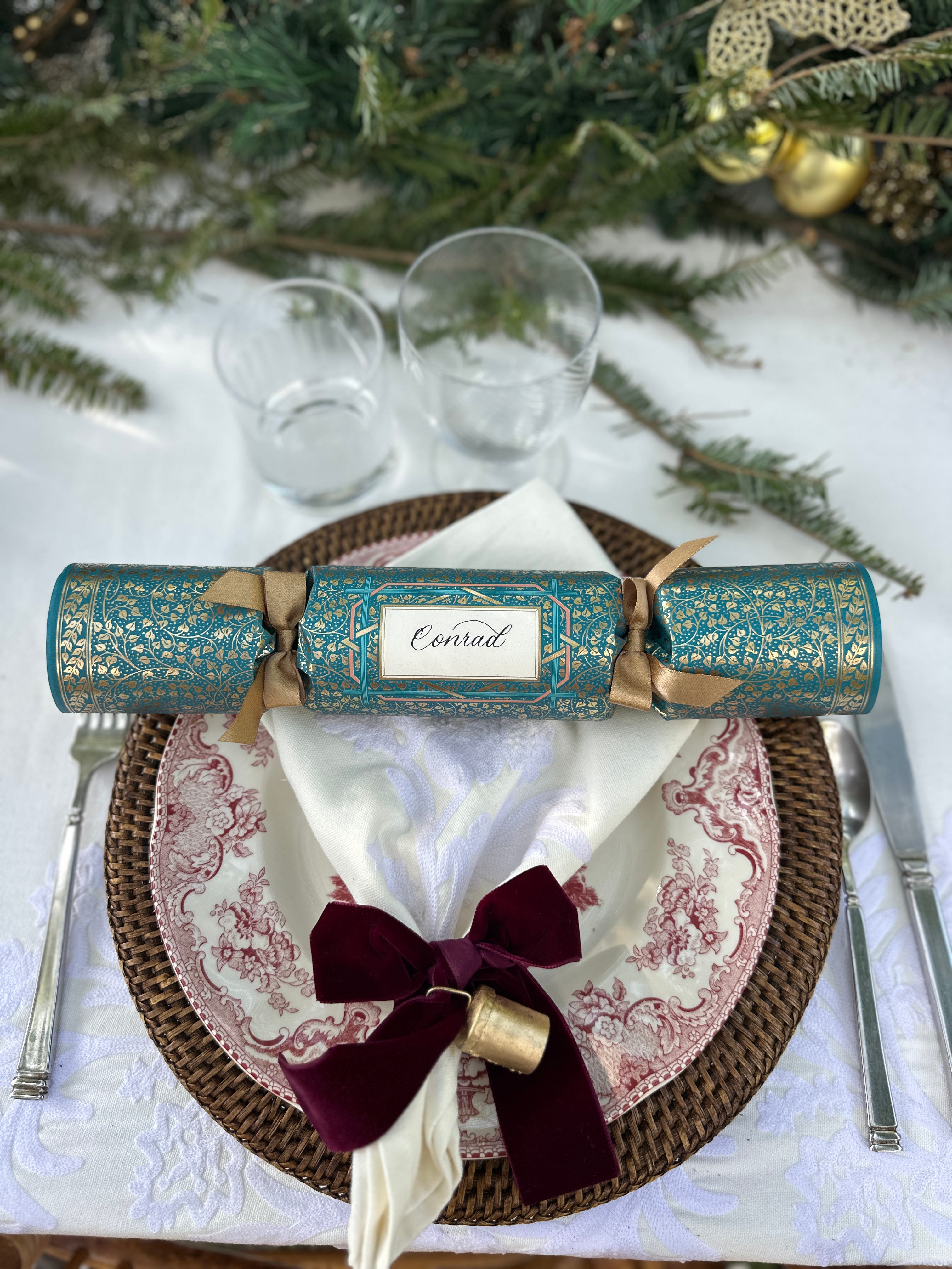 SMALL KINDNESSES - INDIA HICKS. An Unexpected Journey.