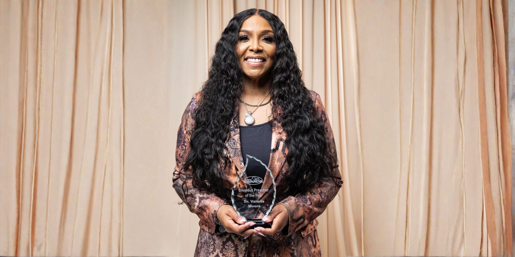 Dr. Valerie Moore Makes History at the SOAR Awards, Wins Breakout ...