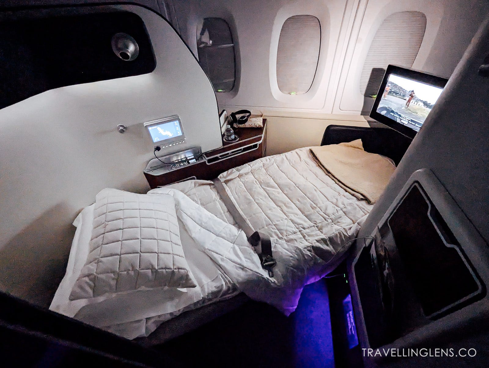 Flight Review: Qantas Airbus A380 First on QF12 (Los Angeles – Sydney)