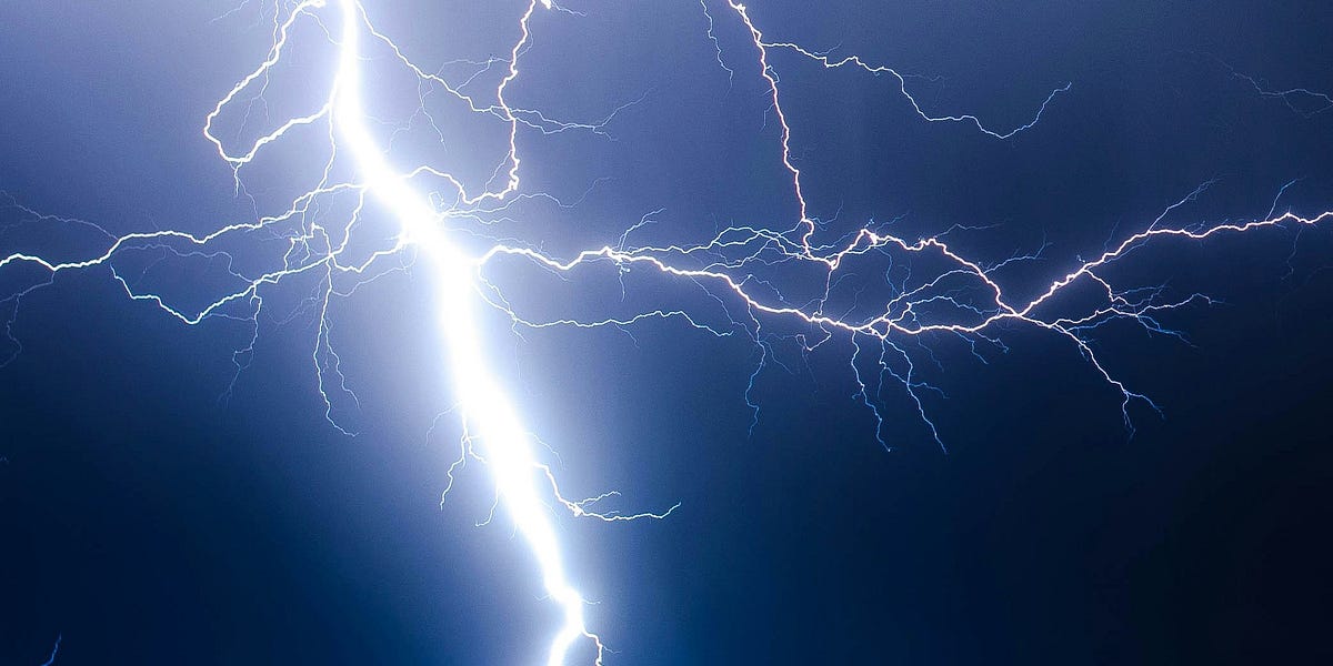 Databricks Photon Engine: Boosting Query Performance and Optimizing Big ...