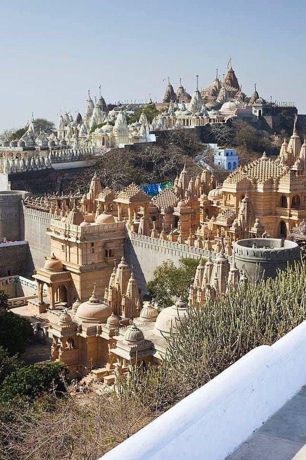 22 Greatest Temples and Religious Buildings in the World