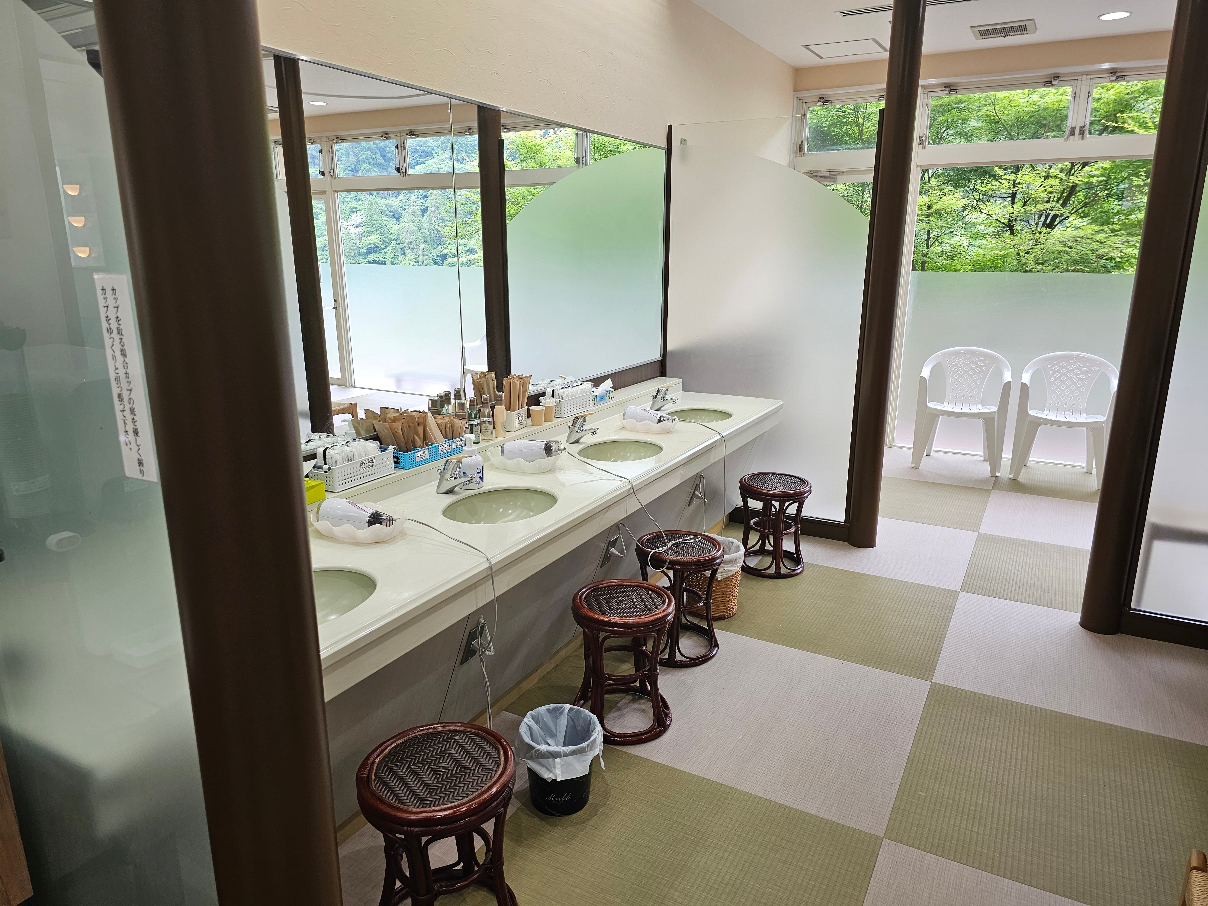 Don’t Be “That Guy” at a Japanese Hot Spring or Public Bath