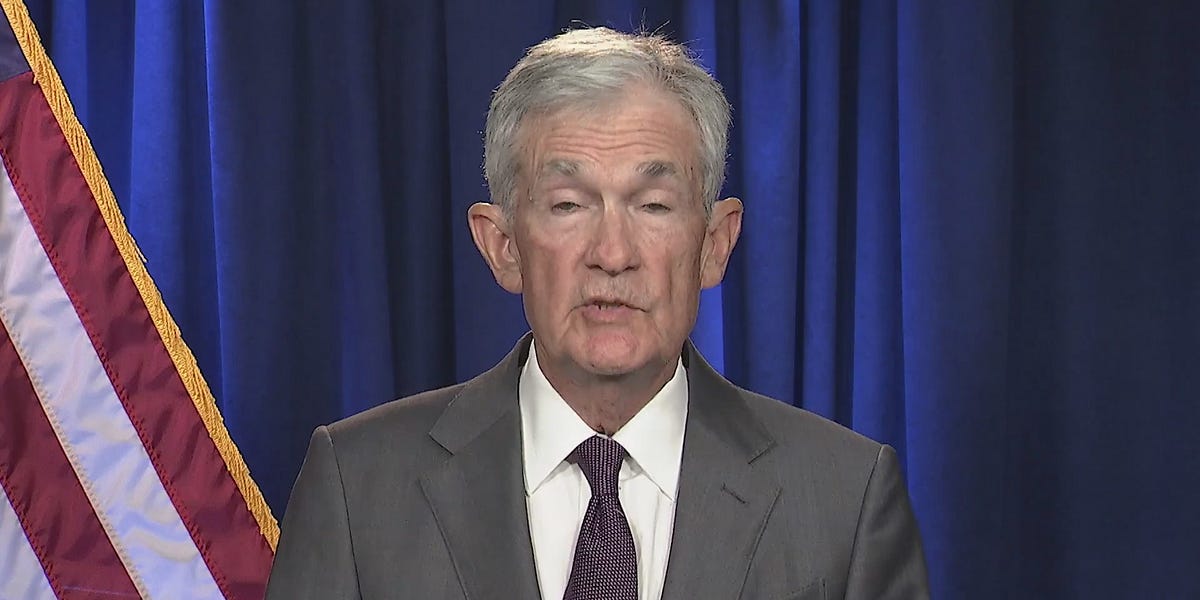 BREAKING: Powell Refuses to Kiss the Ring and Trump Responds With ...