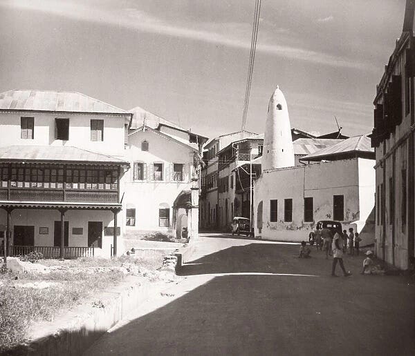 a complete history of Mombasa ca. 600-1895.