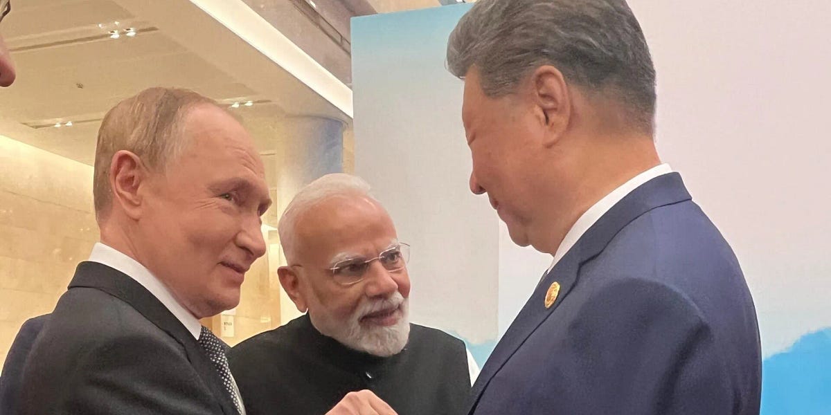 Comments - Theater Of The Absurd - Narativ with Zev Shalev