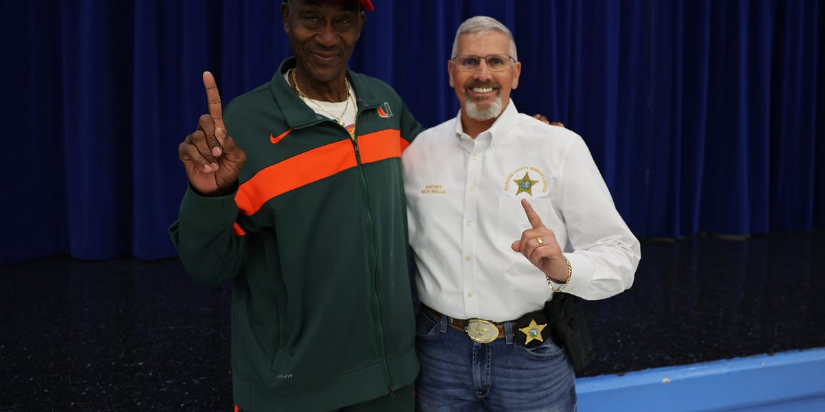 Ray Bellamy and Sheriff Wells Unite Volunteers to Pack 350 Thanksgiving ...