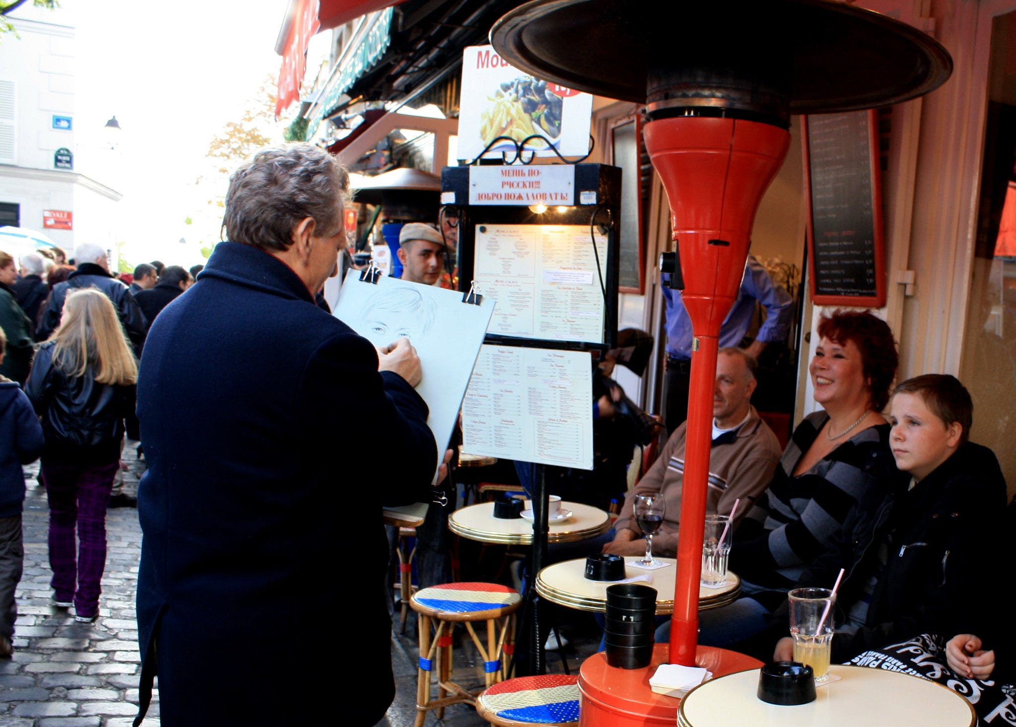Eating & Drinking in Montmartre - by Meg Zimbeck