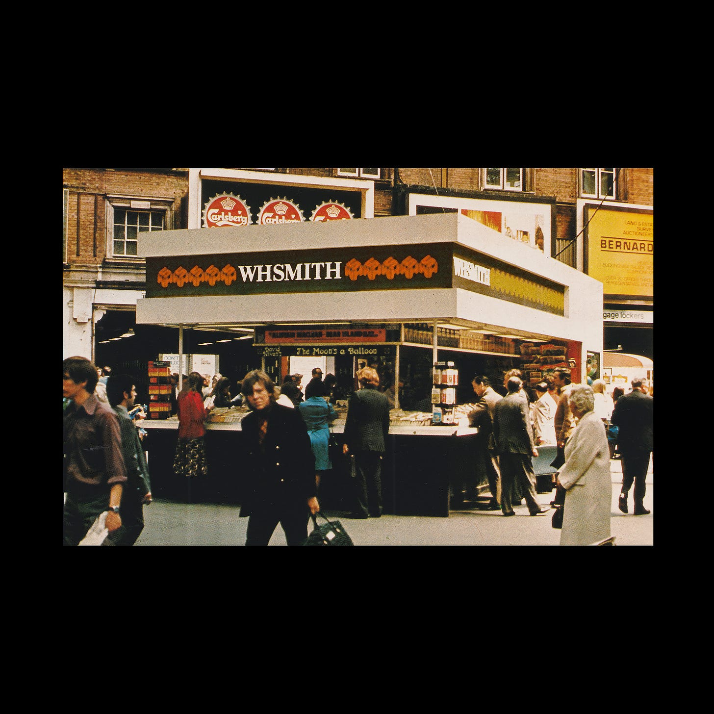 Discover the story of the WHSmith logo – Logo Histories