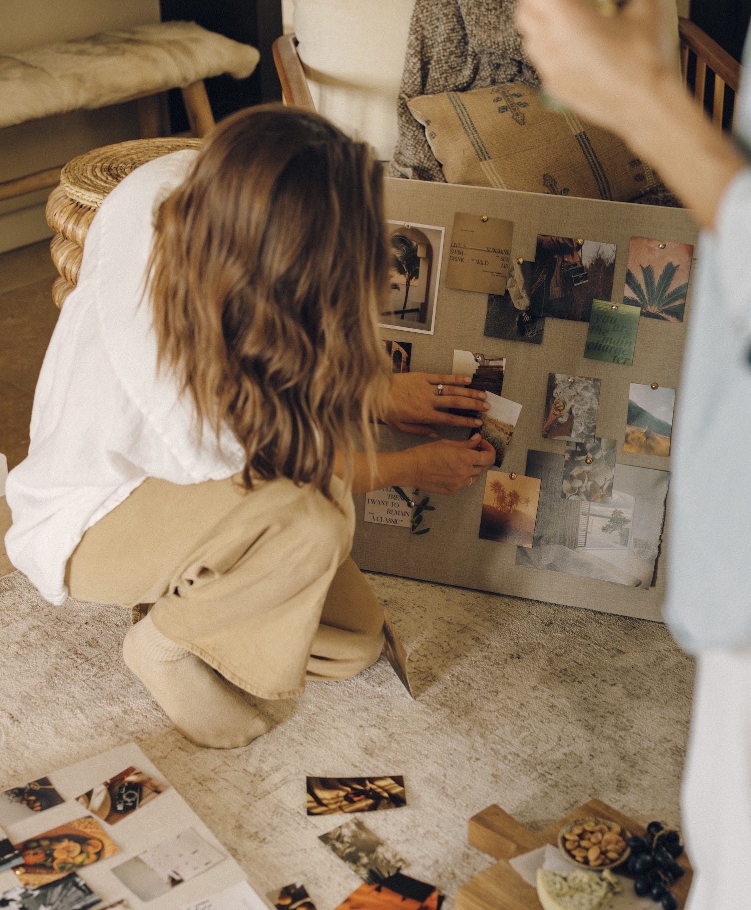 How to Host a Vision Board Gathering