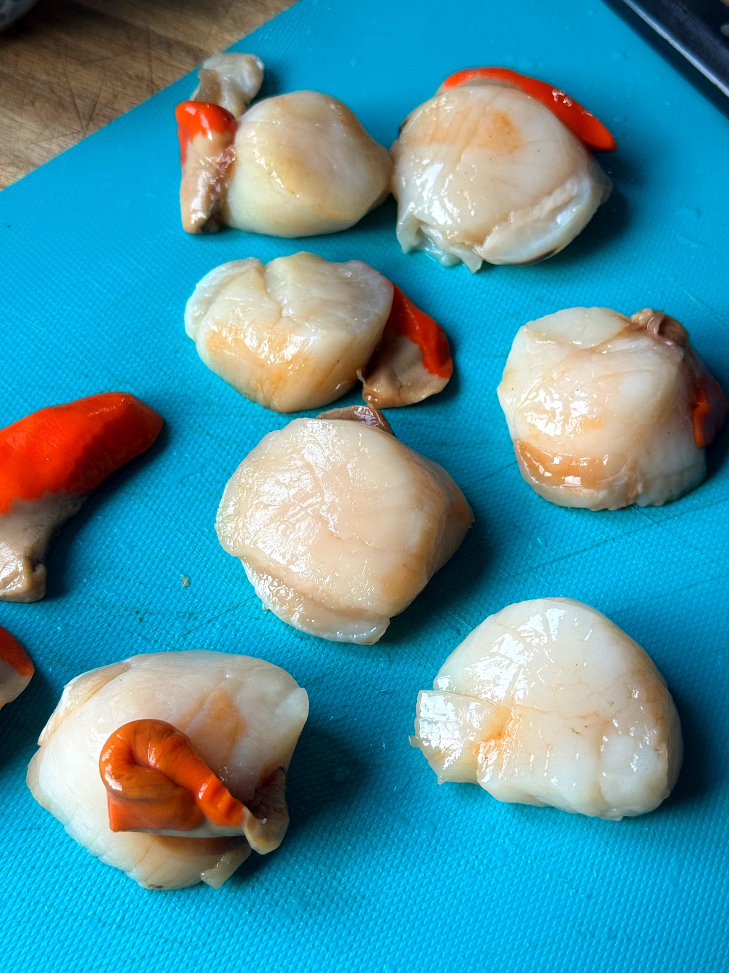 French Scallops with Normande Sauce (Coquilles Saint Jacques à la Normande)