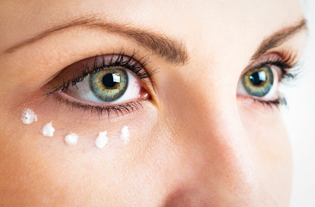 Cosmetichiamo un po’ - Non è colpa della tua crema contorno occhi