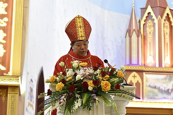Pope restructures Chinese dioceses to suit Communist Party