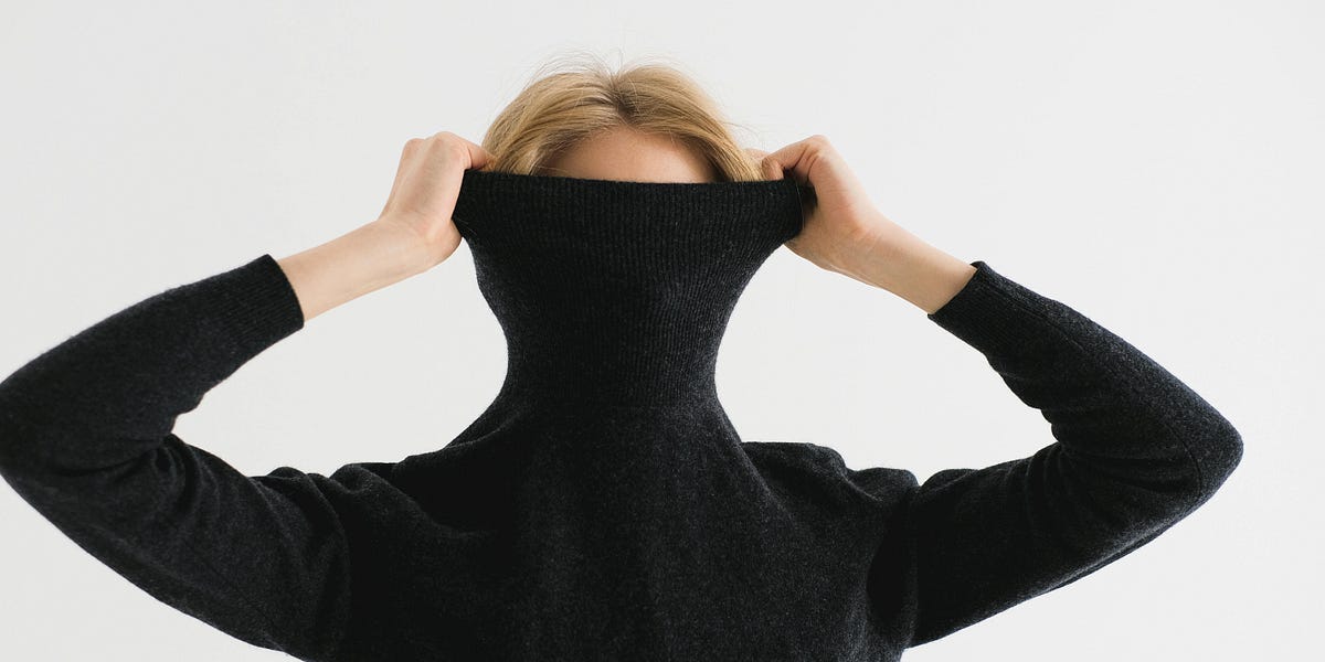 The Shy Person’s Guide to Starting Conversations (Without Regret)