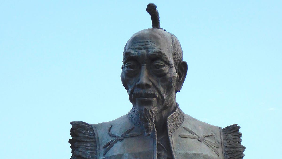 hideyoshi falling apart