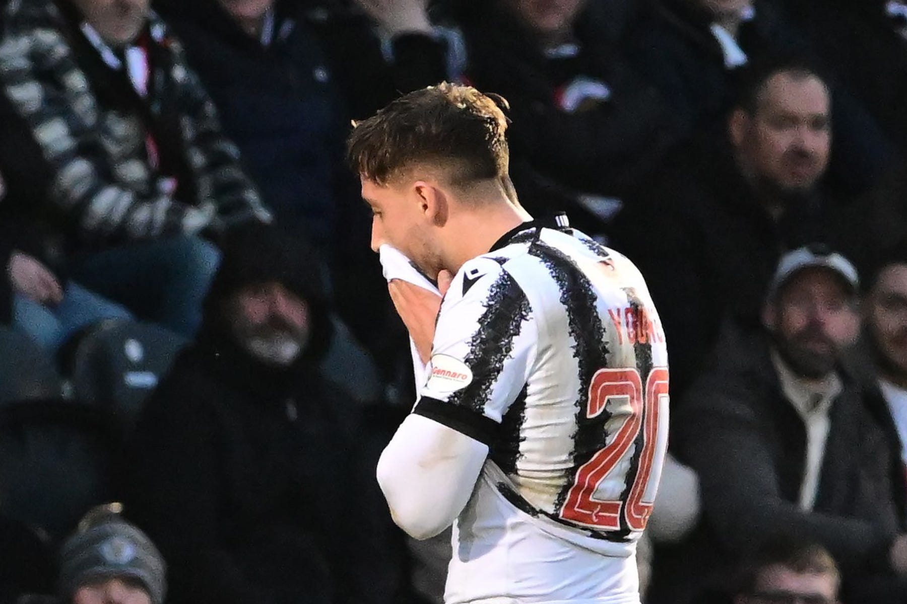 St Mirren 0 Dundee 0: Jake Young shown straight red as winless league ...