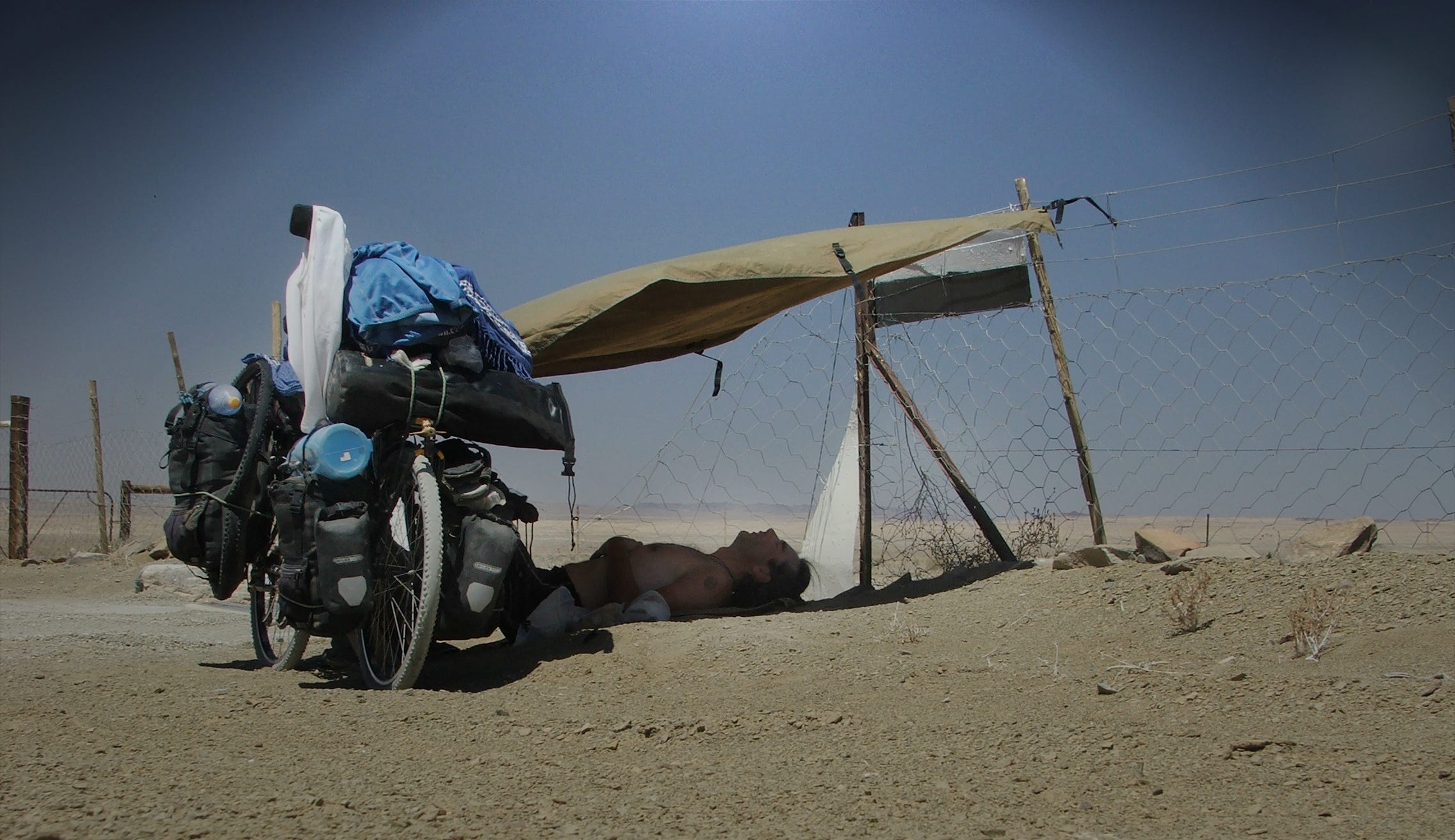 Las Navidades más solitarias - by Alvaro Neil @biciclown