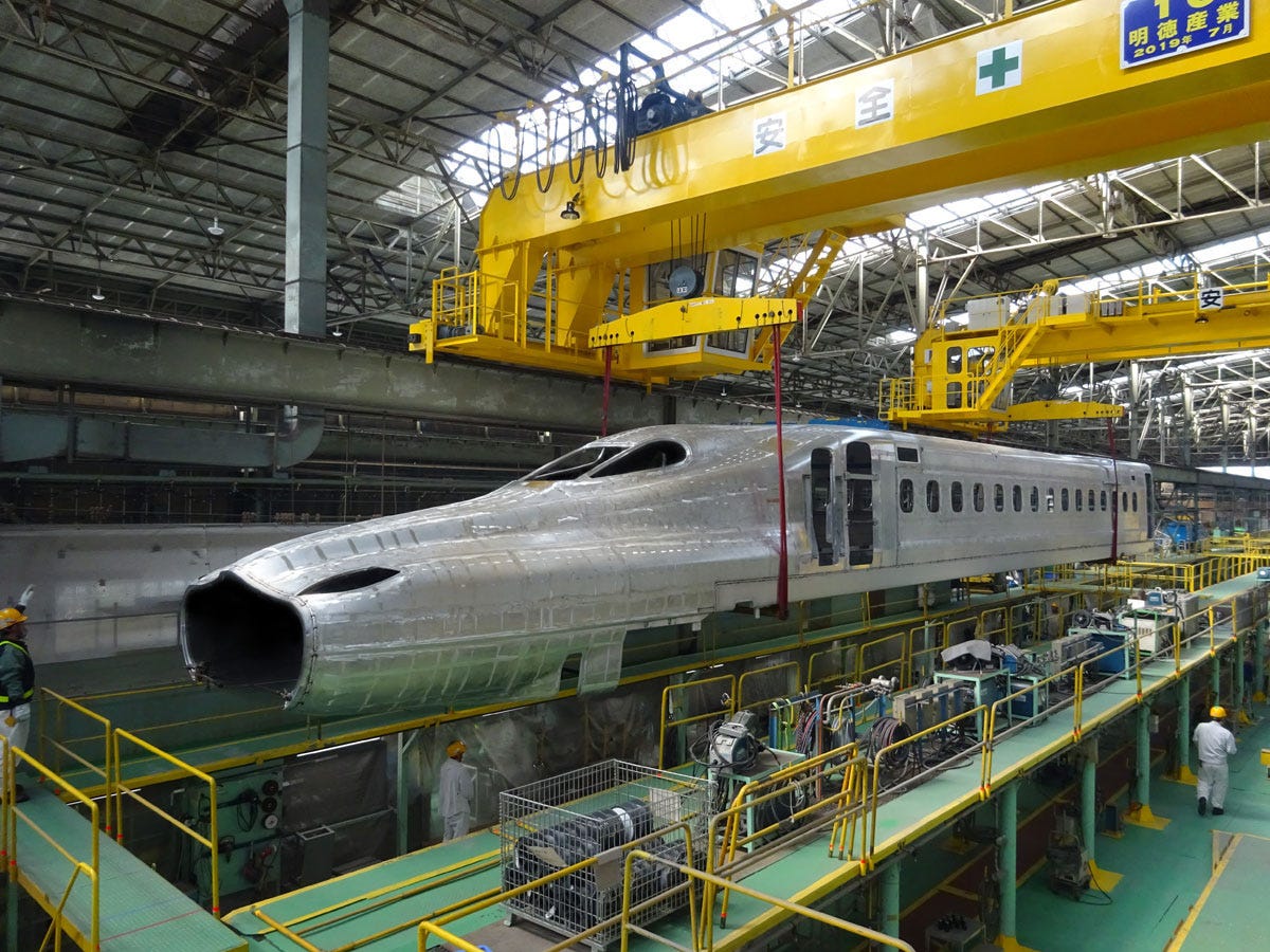Making of the Japanese Shinkansen - Wings Over the World