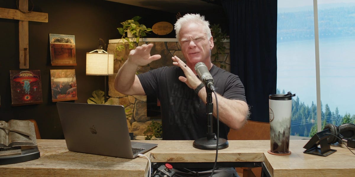Hey, Pam Bondi did a Thing! - The Todd Herman Show