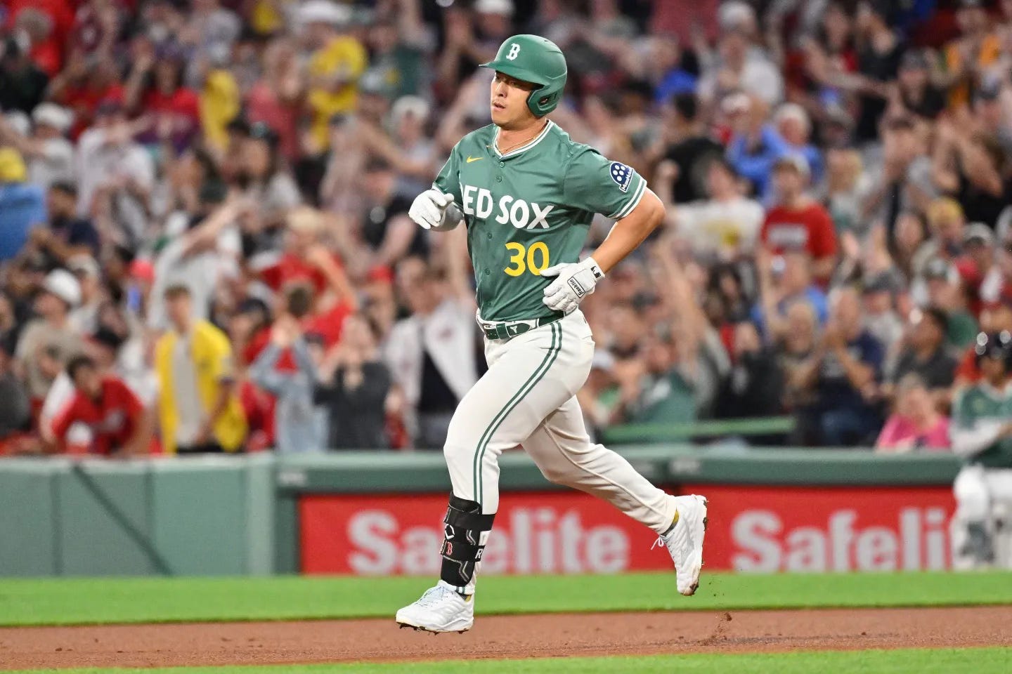 Rob Refsnyder signs one-year, $6.25M deal With Mariners, ending four ...