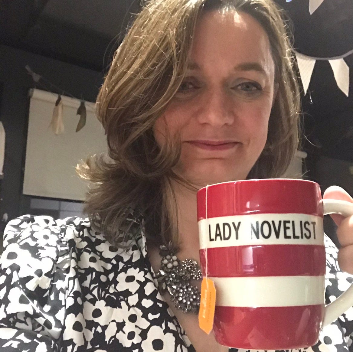 Harriet Evans | Substack