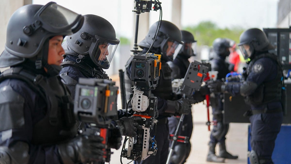 Surge escuadrón anti-bombas en Quintana Roo; primer grupo listo a ...
