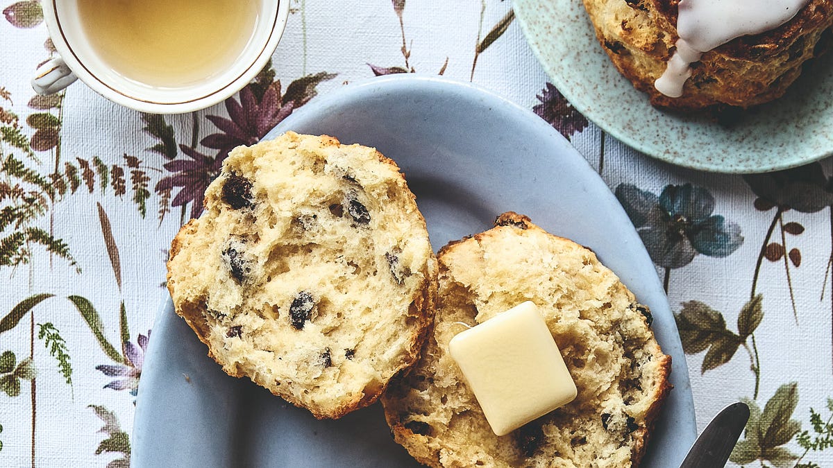 Danielle Sepsy's Raisin Tea Biscuits