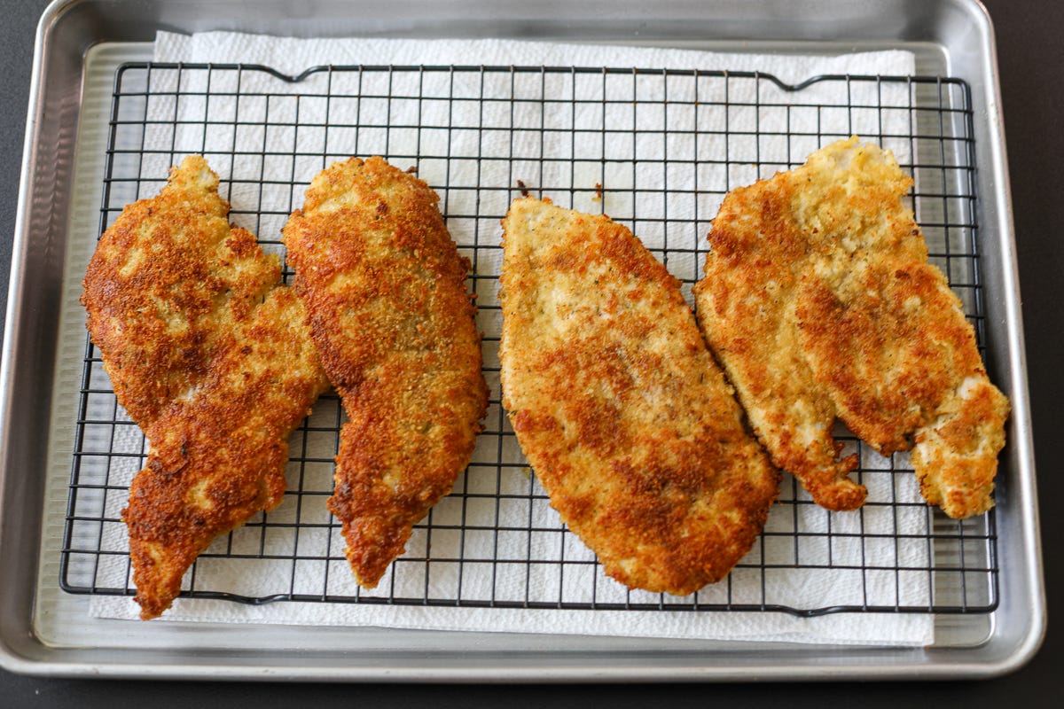 How to Make and Reheat Crispy Chicken Cutlets